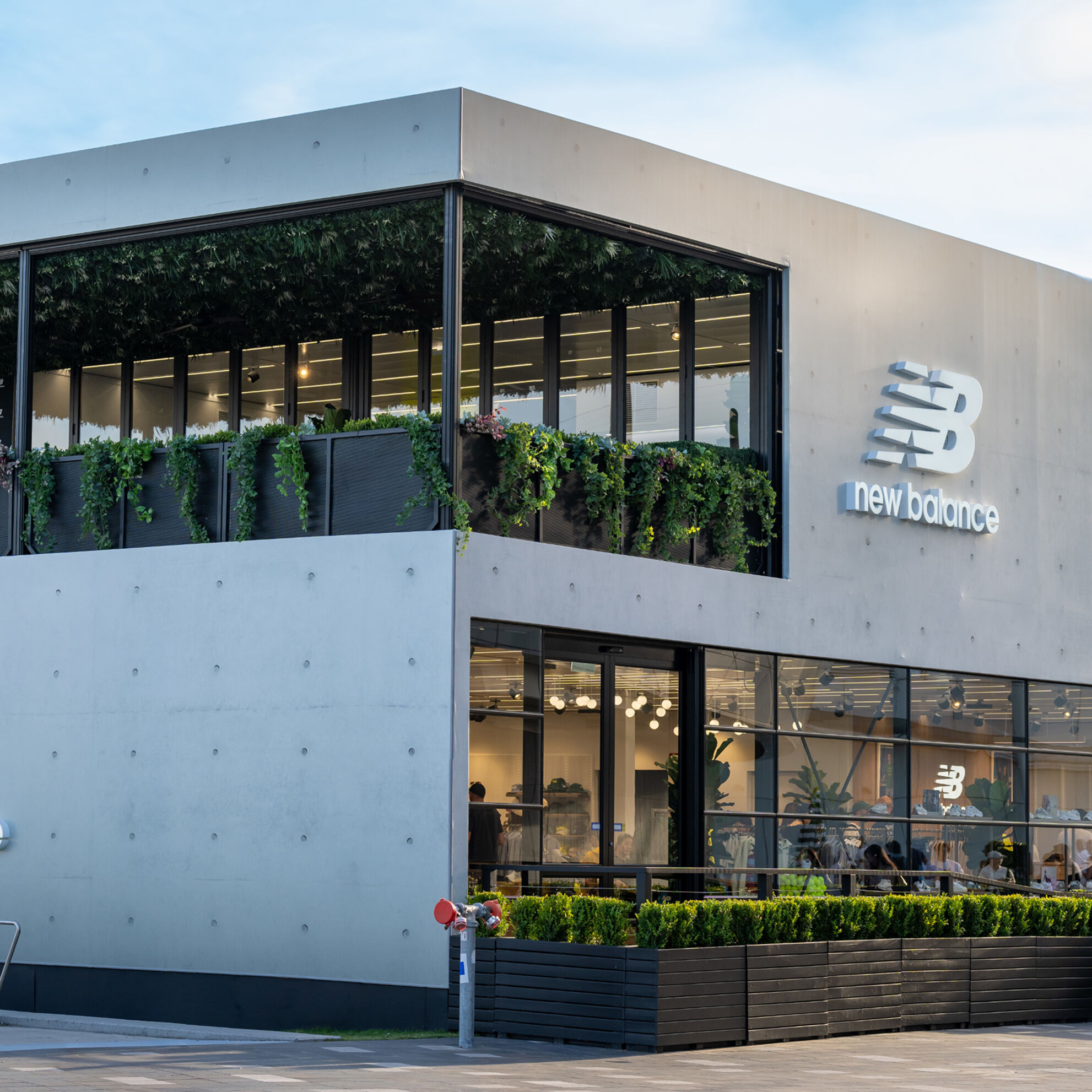 New Balance Australian Open Store - New Balance